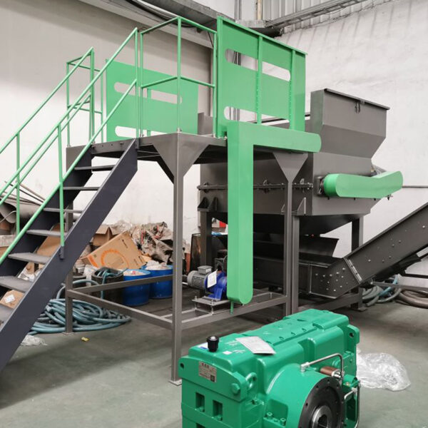 Bale Breaker Machine - Greenlandplast