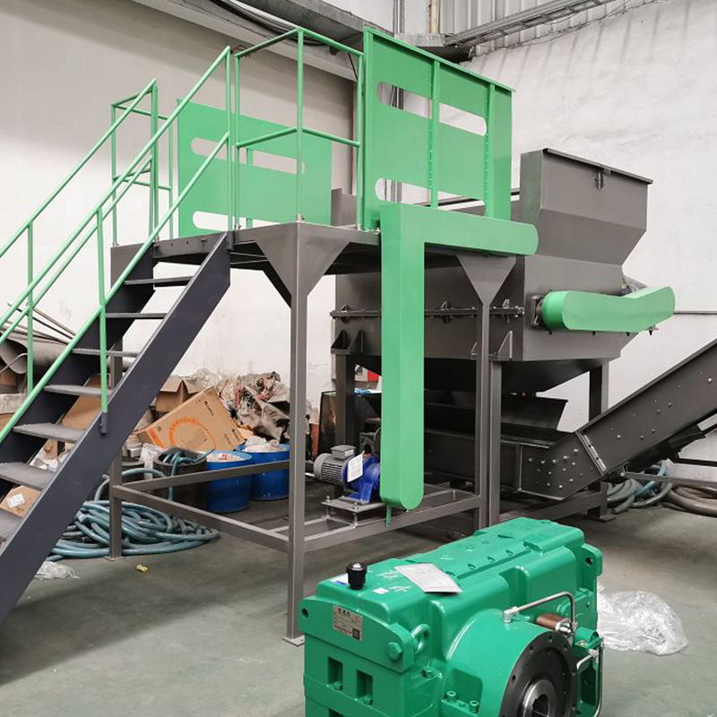 Bale Breaker Machine - Greenlandplast
